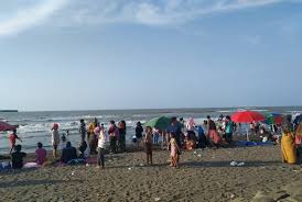 Libur Natal, Pantai Alam Indah, Tegal ramai dikunjungi wisatawan ...