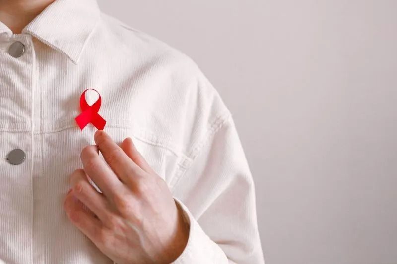 Dokter spesialis minta anak dengan HIV positif untuk terapi obat ARV ...