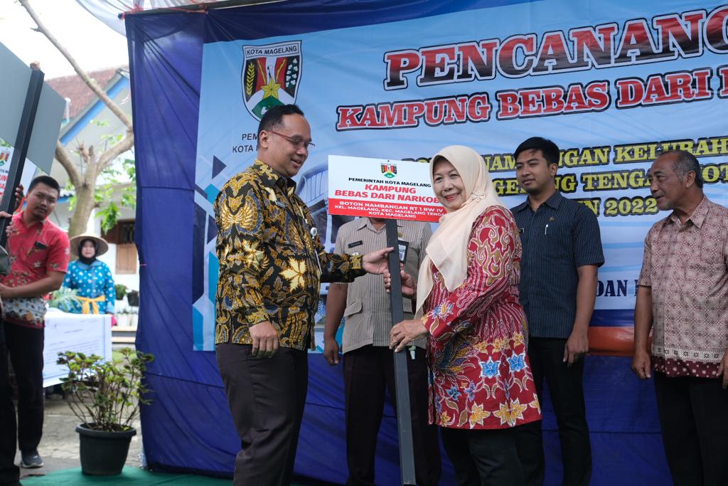 BPBD Padang Pariaman evakuasi seratusan KK terdampak banjir