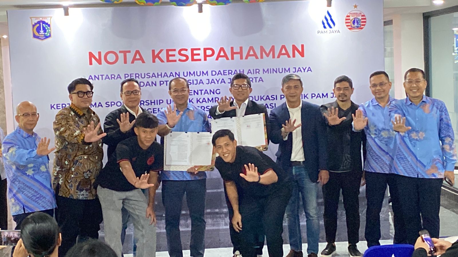 PAM Jaya rekrut Bambang Pamungkas dan Persija, target air bersih 100 persen di Jakarta makin ...