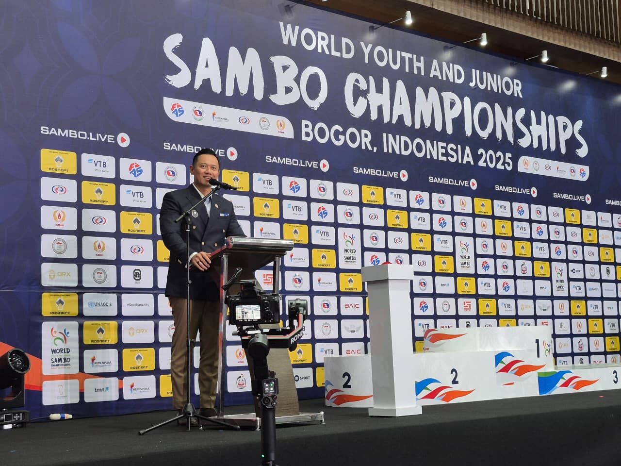 Kehadiran Menko IPK AHY bikin istimewa Kejuaraan Dunia Sambo Remaja dan ...